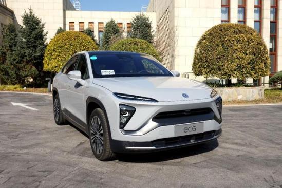 NOP领航辅助驾驶功能强大！抢先试驾蔚来EC6