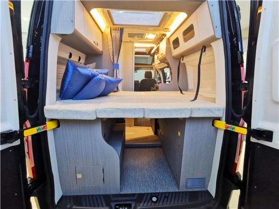 21款瑞弗启界R500福特全顺V362房车，整车硼钢结构磨具吸塑件