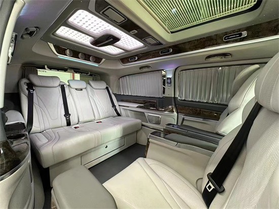 奔驰V260L改装迈巴赫定制版顶级保姆车 _车讯网chexun.com-车讯网